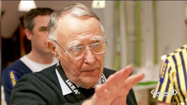 A 91 anni è morto il fondatore di Ikea - Studio Aperto Video | Mediaset ... A 91 anni è morto il fondatore di Ikea - Studio Aperto Video | Mediaset ...
