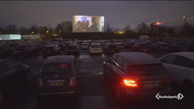 Drive in anche per i concerti - Studio Aperto Video | Mediaset Infinity