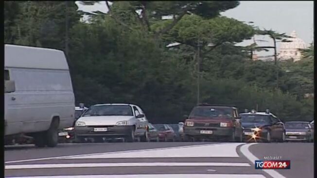 Baby squillo a Roma, l'inchiesta non si ferma - Tgcom24 Video ...