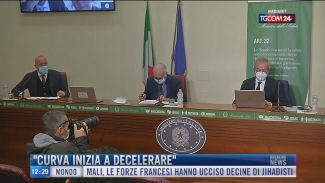 Breaking News delle 12.00| "Curva inizia a decelerare" - Tgcom24 Video ...